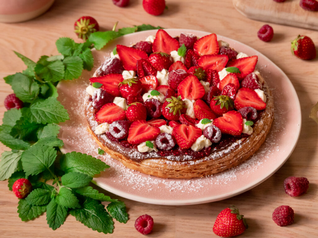 RECETTE COURONNE DE CHOUX AUX FRUITS ROUGES FAÇON PARIS-BREST - Alice ...